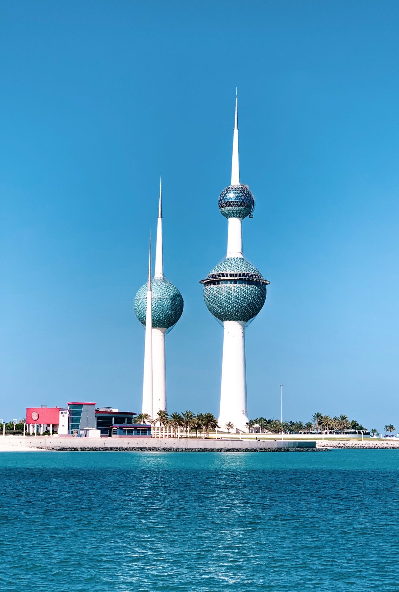 onde fica o kuwait: Localização e Informações sobre o Kuwait - Viajar ...
