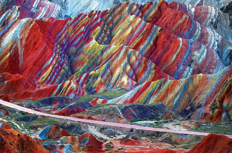 montanhas coloridas: conheça o incrível parque Zhangye Danxia - Viajar ...